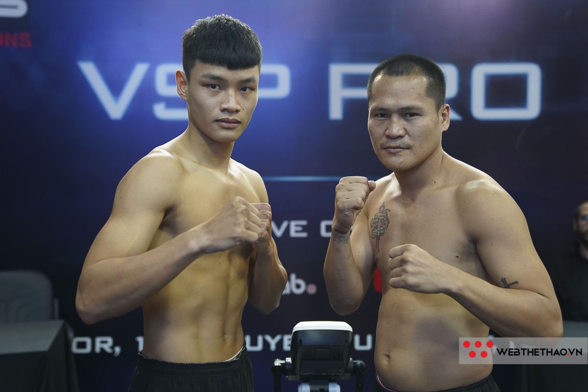 Chùm ảnh: Dàn võ sĩ VSP Pro 4 giáp mặt trong buổi cân chính thức